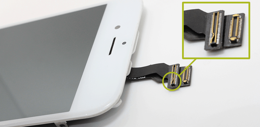 Connecting Flex Cables During Mobile Repairs